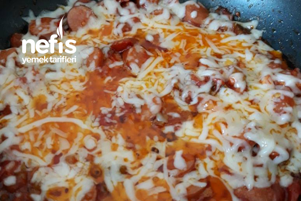 Kahvaltılık Soslu Kaşarlı Sosis - Nefis Yemek Tarifleri