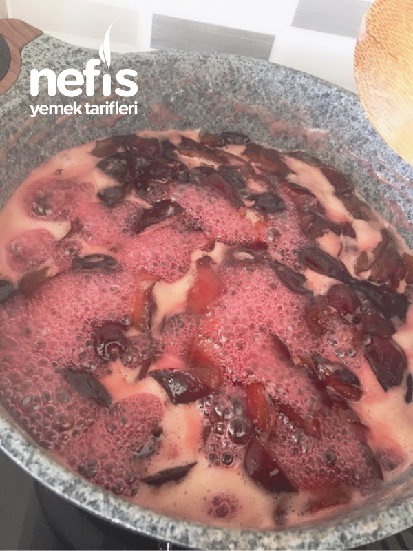 Mürdüm Eriği Reçeli - Nefis Yemek Tarifleri - #4958979