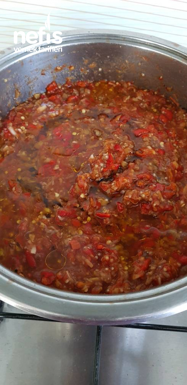 Ajvar Sos (Kahvaltılık Sos Lutenitsa) - Nefis Yemek Tarifleri