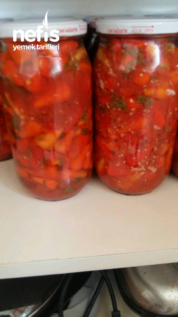 Soslu Cin Biber Turşusu - Nefis Yemek Tarifleri