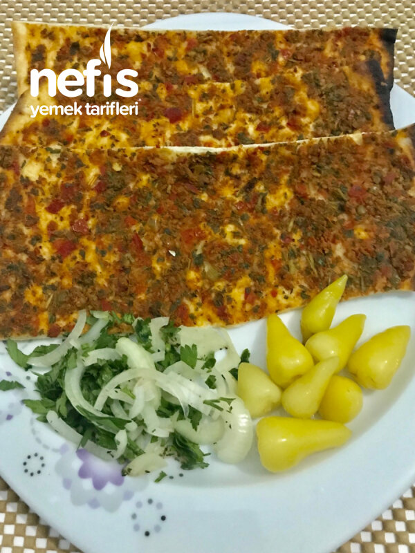 Antep Usulü Lahmacun - Nefis Yemek Tarifleri - #4983655