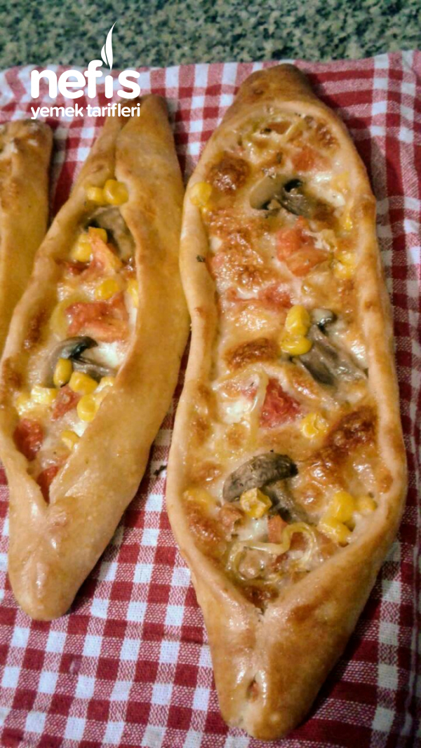 Sebzeli Pide - Nefis Yemek Tarifleri - #4996508