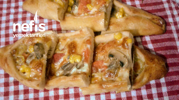 Sebzeli Pide - Nefis Yemek Tarifleri - #4996508