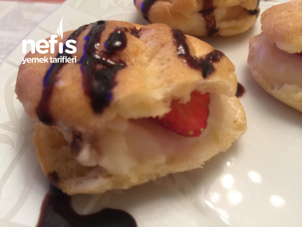 Çilekli Mini Ekler - Nefis Yemek Tarifleri