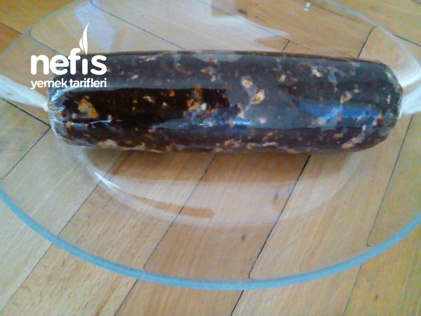 Tatlı Bisküvili Sucuk - Nefis Yemek Tarifleri