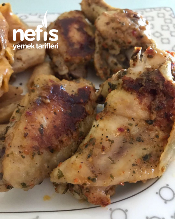 Bol Soğanlı, Bol Baharatlı, Bol Acılı Tavuk Kanatları - Nefis Yemek ...