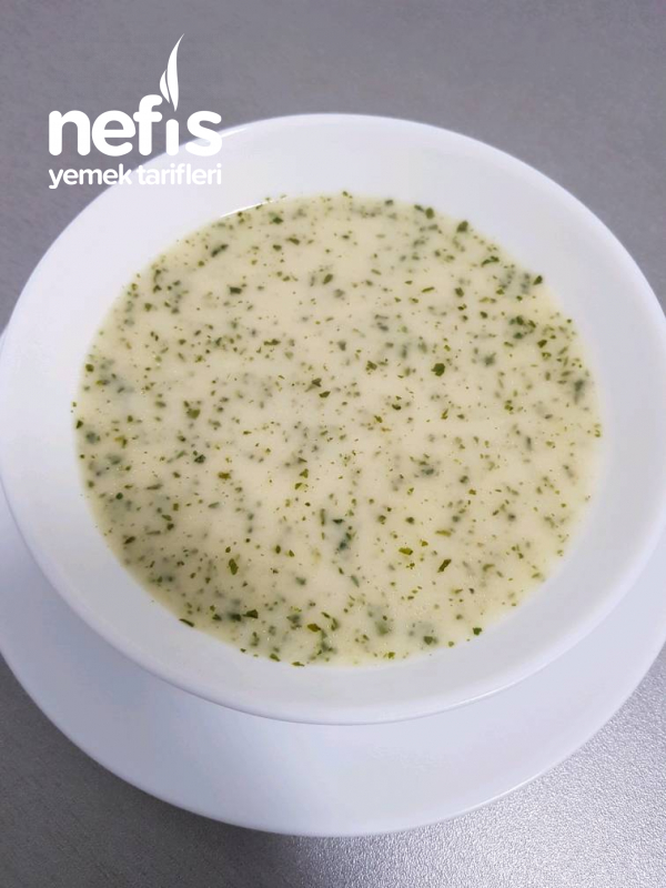 Sarımsaklı Un Çorbası - Nefis Yemek Tarifleri - #5201880
