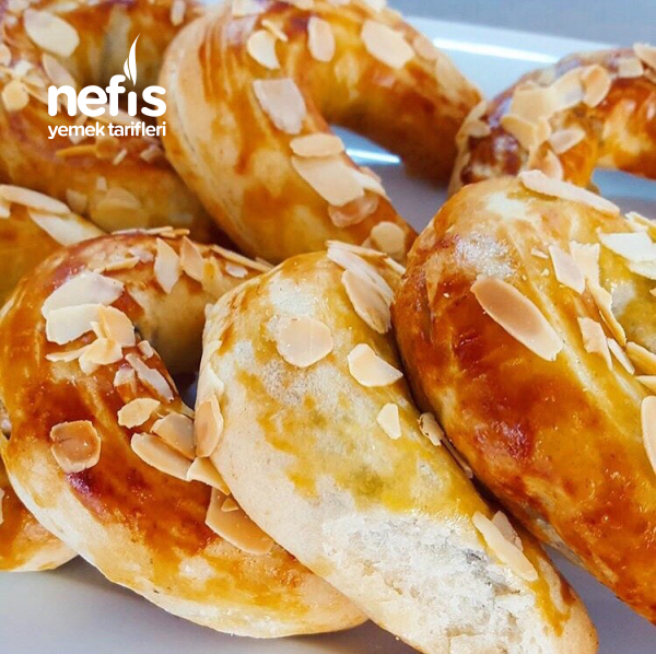 Tam Ölçülü Ay Çöreği - Nefis Yemek Tarifleri