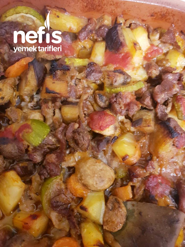 Güveçte Etli Türlü - Nefis Yemek Tarifleri - #5470384