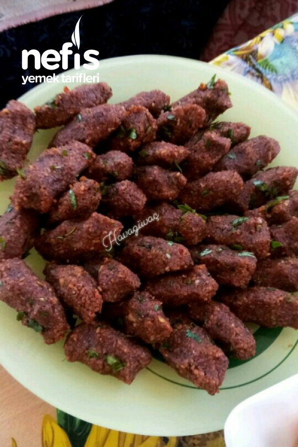 Yumurtalı Çiğ Köfte (Urfa Usulü) - Nefis Yemek Tarifleri - #5601629