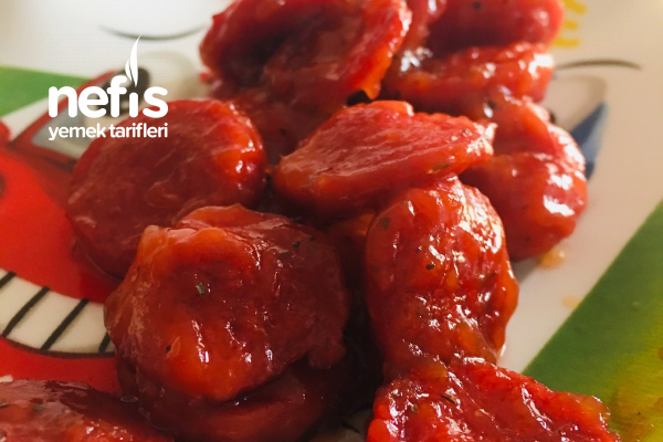 Teremyağlı Basit Soslu Sosis - Nefis Yemek Tarifleri