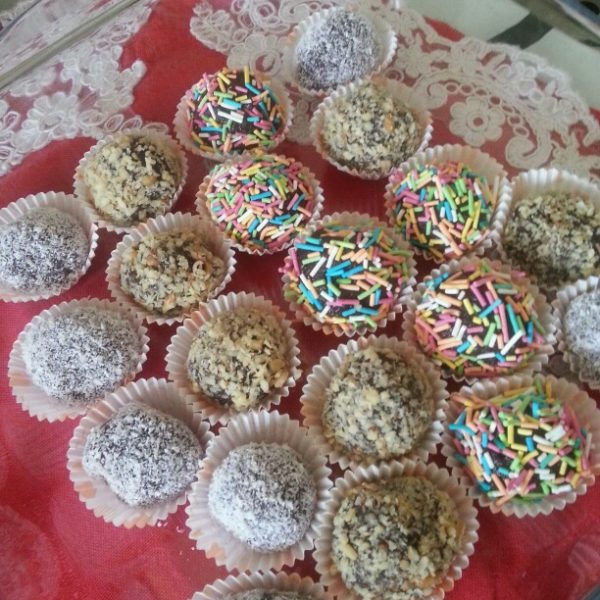 Pratik Harika Trufflar - Nefis Yemek Tarifleri