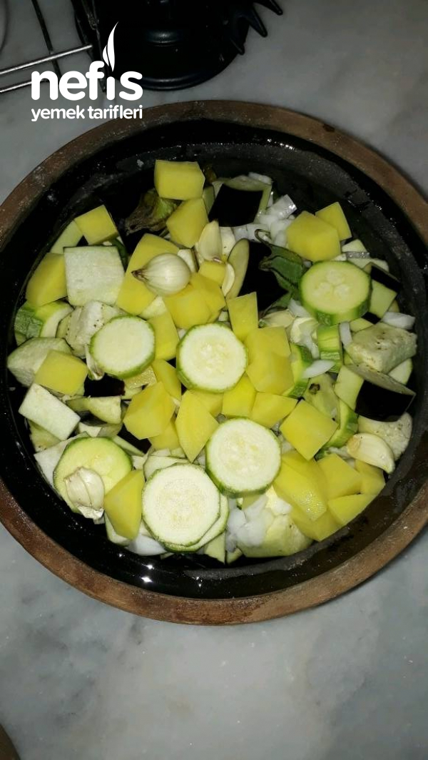 Güveç ( Büyük Güveçlerde) - Nefis Yemek Tarifleri