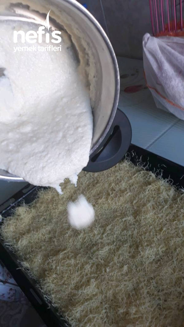 Kaymaklı Kadayıf Tatlısı (Künefe Tadında Efsane Bir Tatlı) - Nefis ...