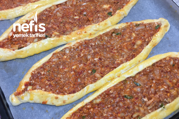İncecik Hamuru İle Pide Tarifi - Nefis Yemek Tarifleri
