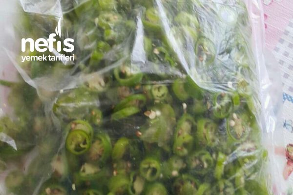 Derin Dondurucuda Yeşil Biber - Nefis Yemek Tarifleri