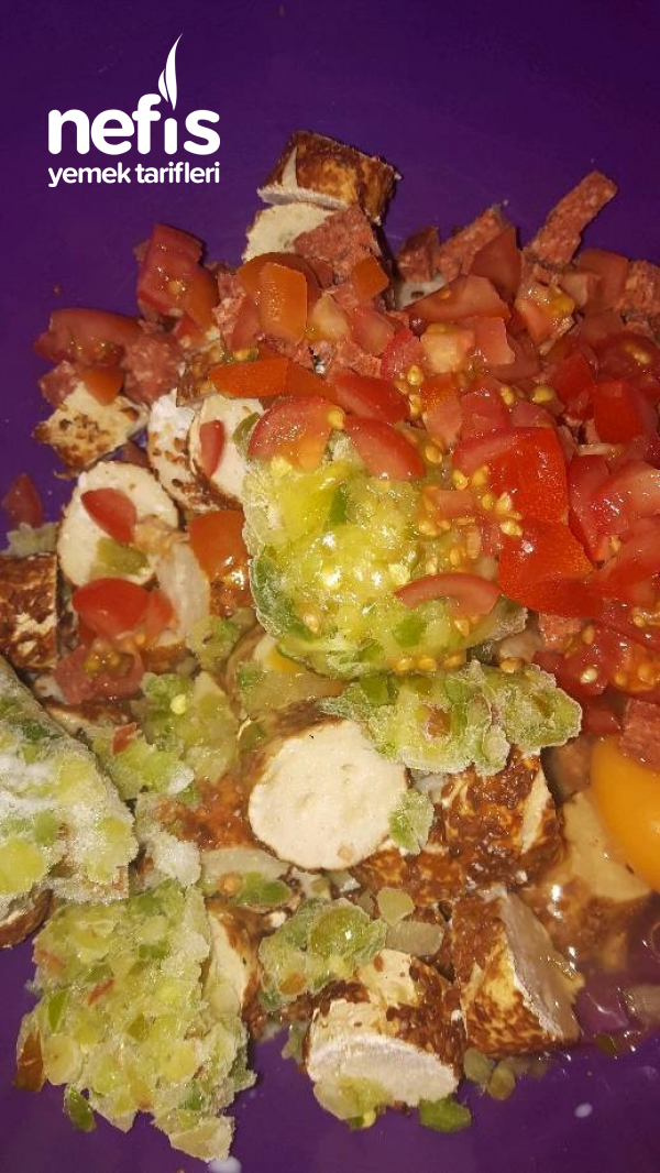 Simitli Pizza (Bayat Simitler Değerlensin) - Nefis Yemek Tarifleri