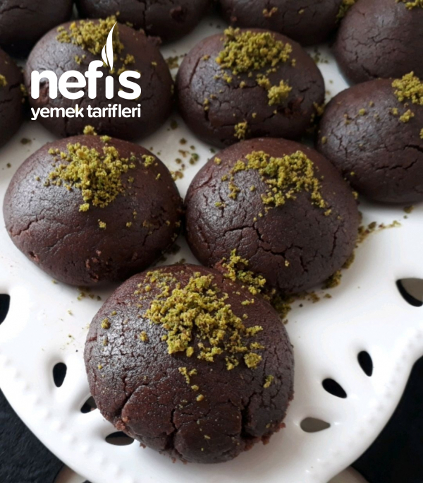 Browni Lezzetinde Islak Kurabiye - Nefis Yemek Tarifleri