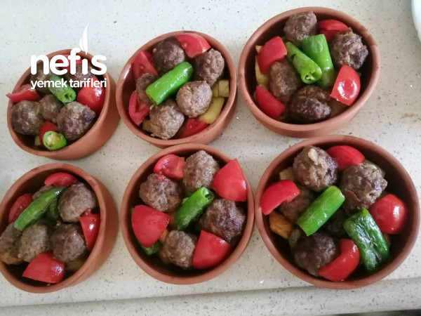 Güveçte Köfte - Nefis Yemek Tarifleri - #7255070