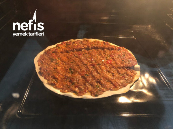 Evde Lahmacun (Fırın Tadında Çıtır Çıtır) (videolu) - Nefis Yemek Tarifleri