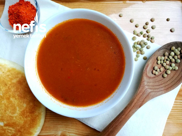 Herle (Sucuklu Yeşil Mercimek Çorbası) - Nefis Yemek Tarifleri