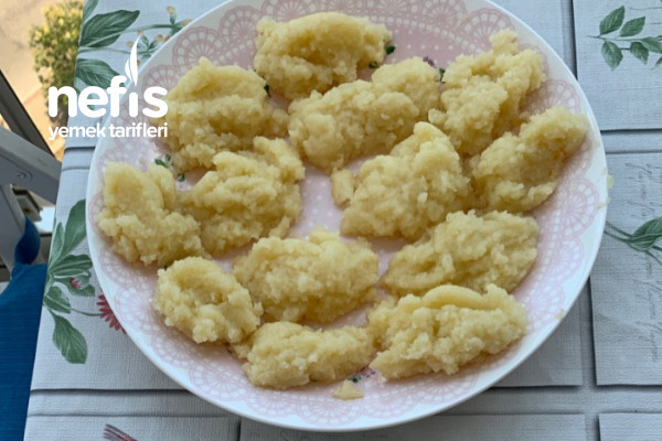 Değişik Helva Tarifleri Unlu, İrmikli, Kolay - Nefis Yemek Tarifleri