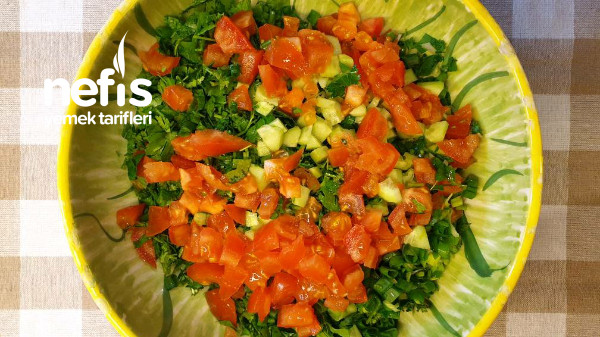 Humuslu Salata - Nefis Yemek Tarifleri