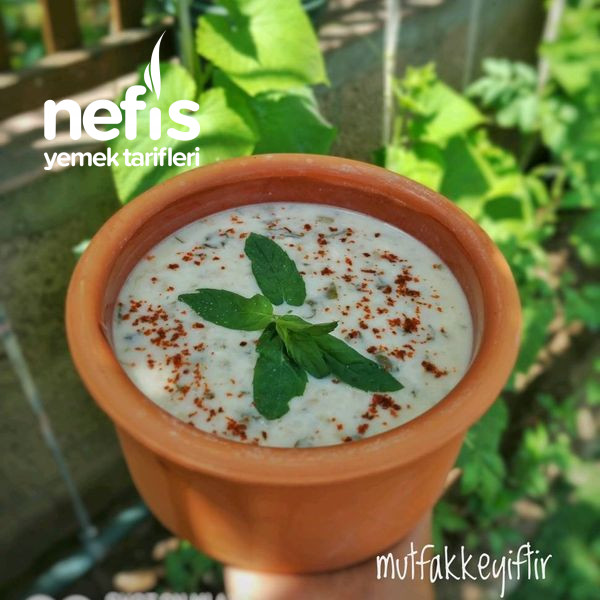 Pazılı Bulgurlu Soğuk Çorba - Nefis Yemek Tarifleri