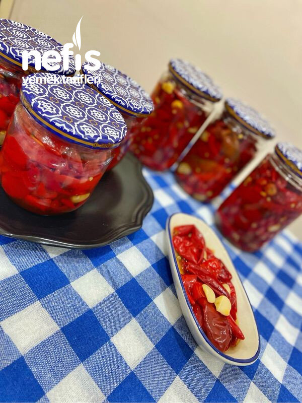 Şekerli Süs Biberi Turşusu - Nefis Yemek Tarifleri