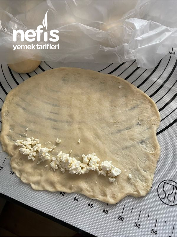 Simit Poğaça (Peynir Dolgulu) - Nefis Yemek Tarifleri