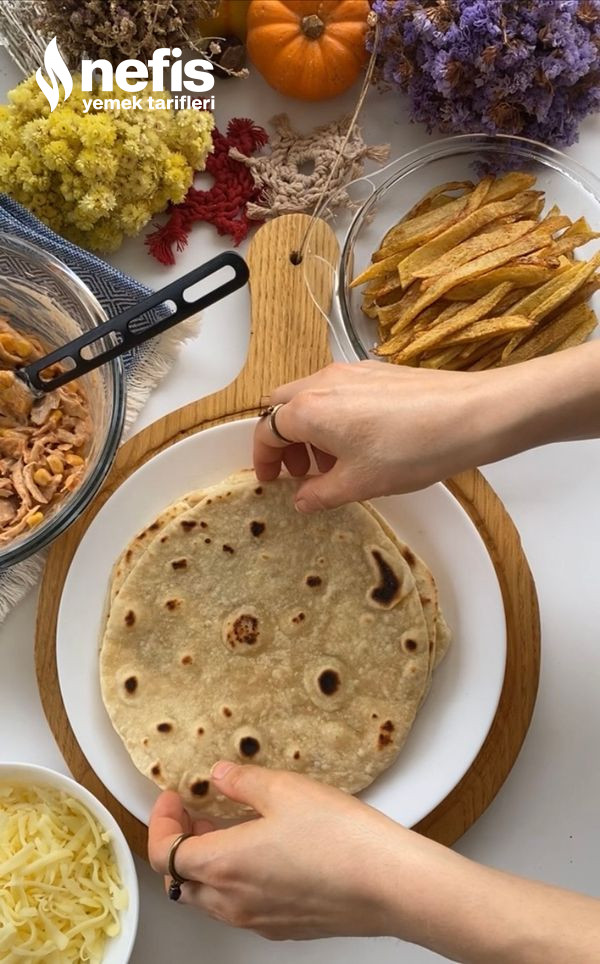 Soslu Tavuk Wrap - Nefis Yemek Tarifleri - #10341829