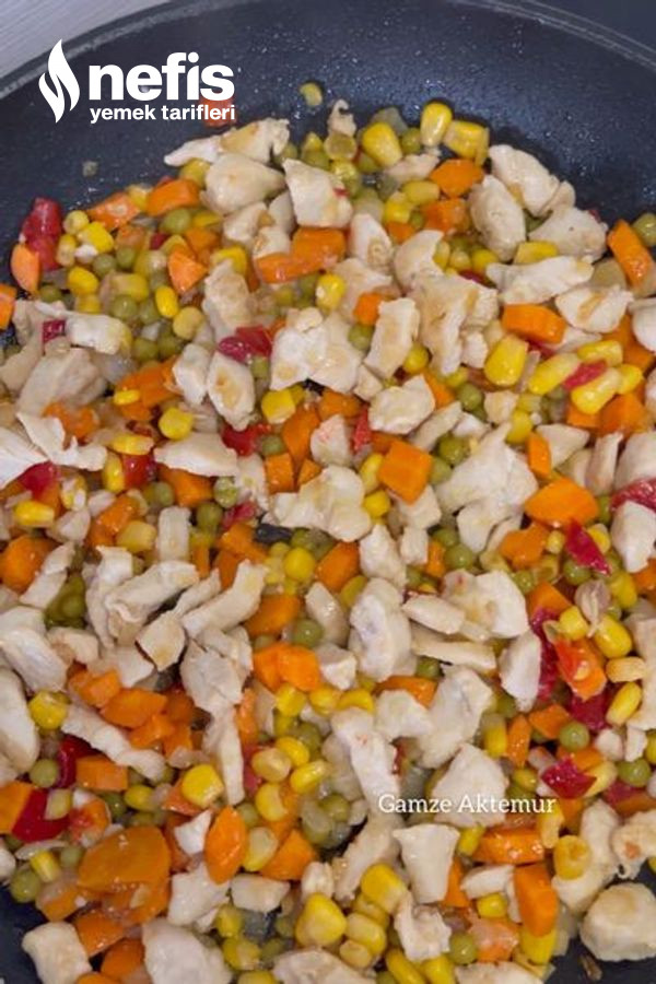 Sebzeli Tavuklu Pilav - Nefis Yemek Tarifleri - #10593898