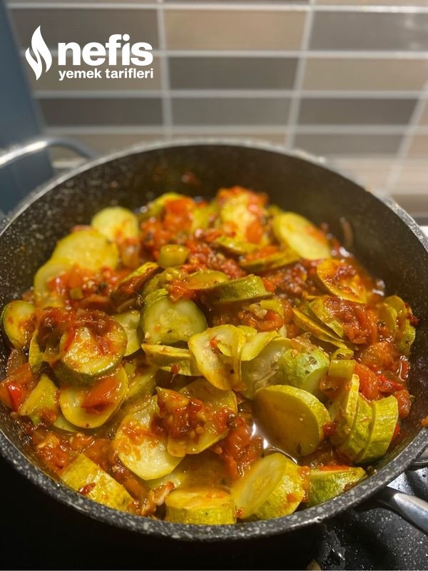 Nefis Fesleğenli Kabak Yemeği Tarifi Nefis Yemek Tarifleri