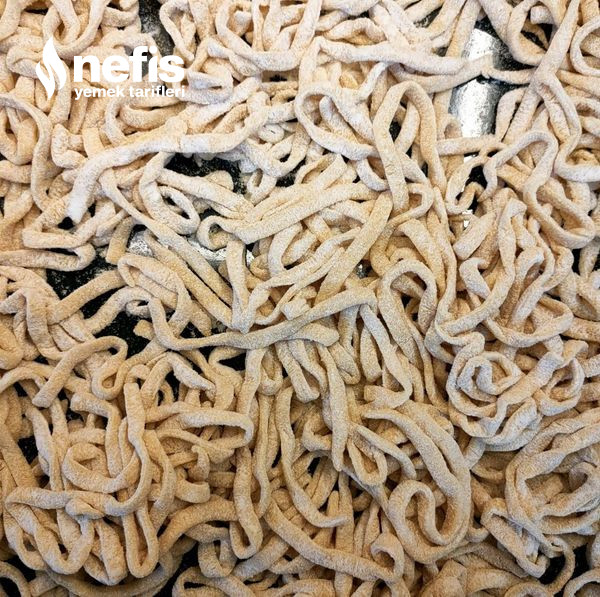 Ev Yapımı Taze Baharat Soslu Makarna - Nefis Yemek Tarifleri