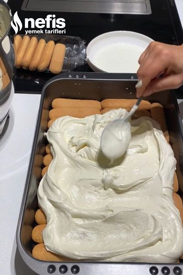 Beyaz Çikolatalı Dilim Pasta - Nefis Yemek Tarifleri