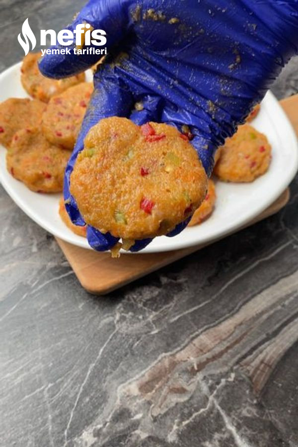 Sebzeli Tavuk Köftesi - Nefis Yemek Tarifleri - #11044702