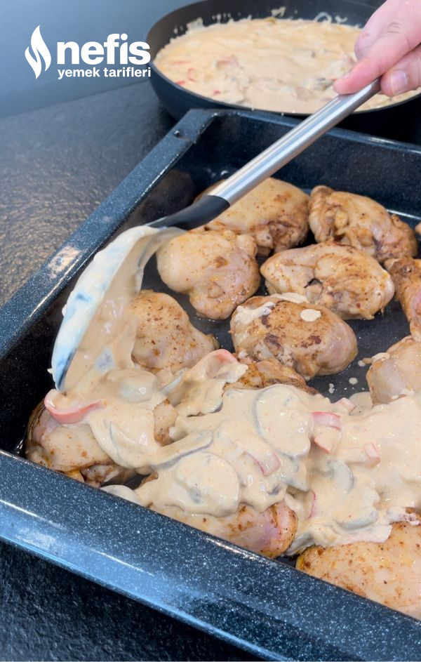 Fırında Kremalı Biber Ve Mantarlı Tavuk İncik - Nefis Yemek Tarifleri
