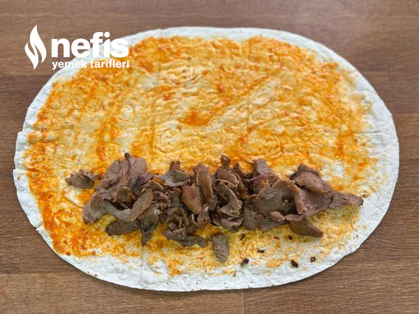 Hazır Et Dönerden Dürüm - Nefis Yemek Tarifleri