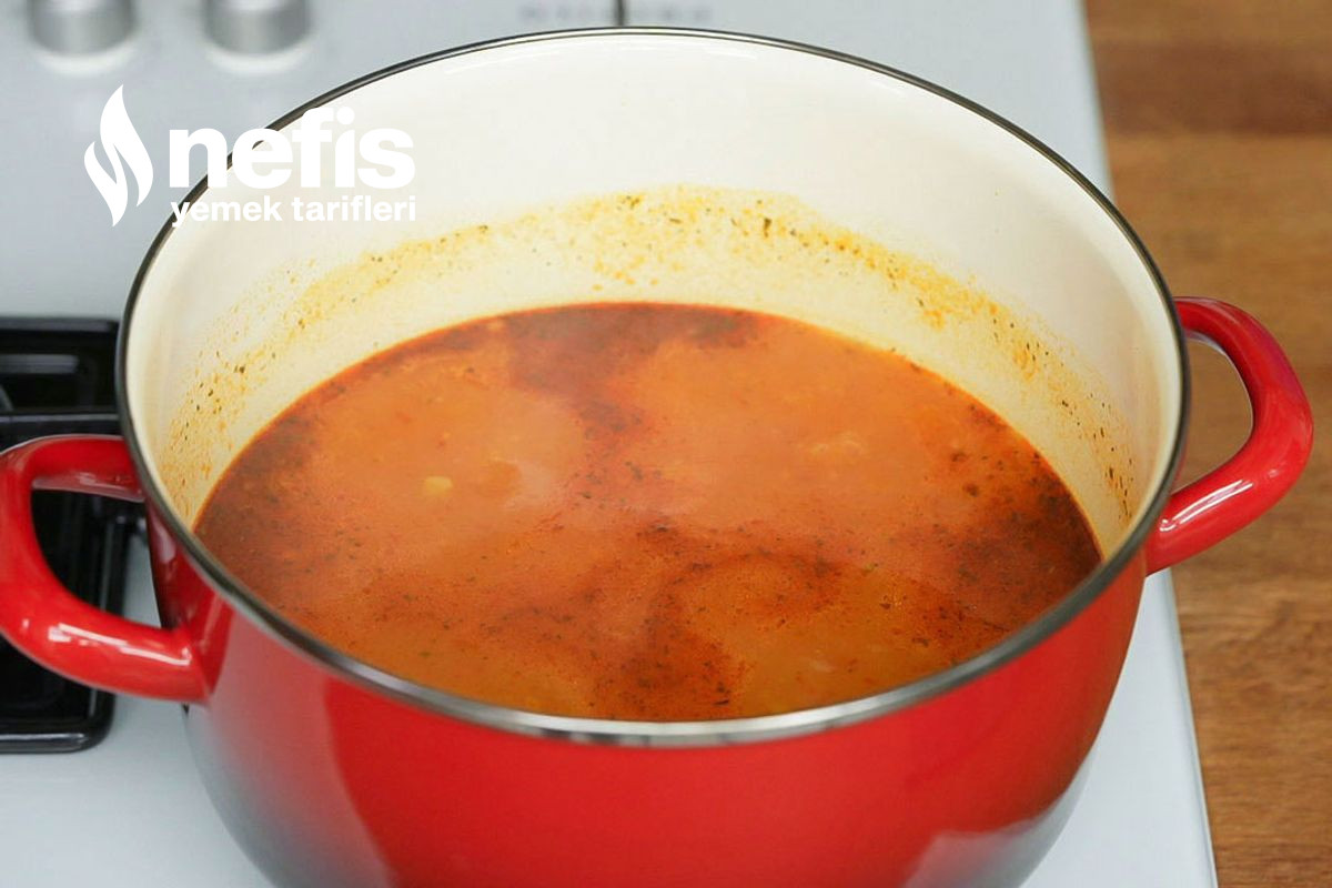 Paça Tadında Tavuk Çorbası Yapımı - Nefis Yemek Tarifleri