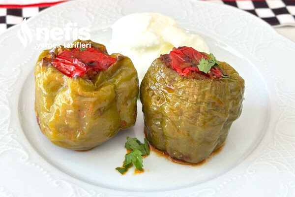 Bulgurlu Sebzeli Dolma Biberi - Nefis Yemek Tarifleri
