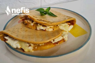 Ayvalık Tost - Nefis Yemek Tarifleri