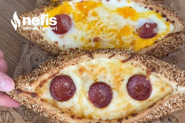 Ev Yapımı Yumuşacık Kıymalı Pide - Nefis Yemek Tarifleri