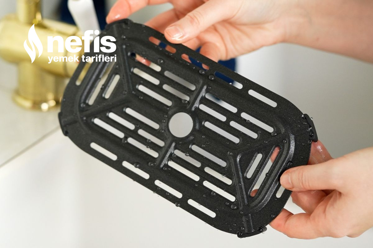 Airfryer Temizliği: Hazne, Sepet ve Rezistans Nasıl Temizlenir? - Nefis ...