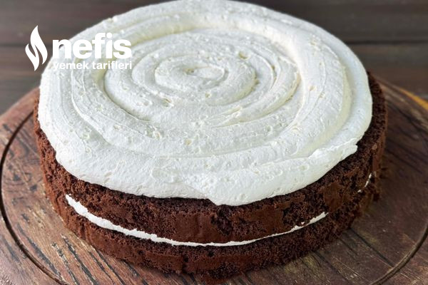 Çikolatalı Yeni Yıl Pastası (Kütük Pasta) - Nefis Yemek Tarifleri