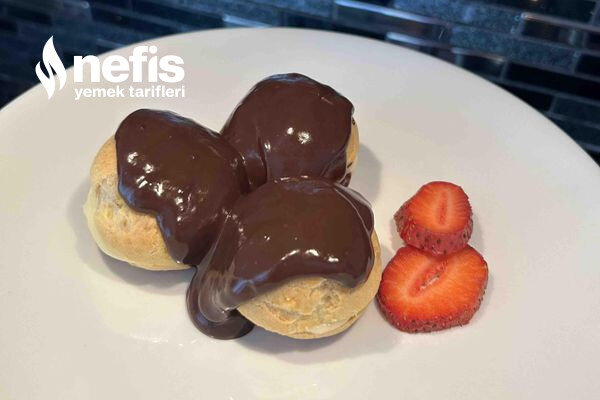 Çilekli Profiterol - Nefis Yemek Tarifleri - #12024881