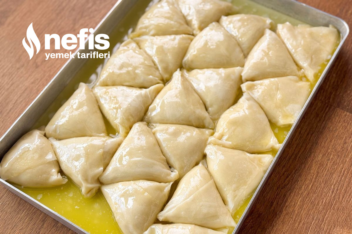 Orijinal Laz Böreği (Muska Şeklinde) - Nefis Yemek Tarifleri