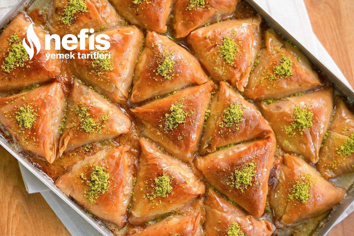 Orijinal Laz Böreği (Muska Şeklinde) - Nefis Yemek Tarifleri