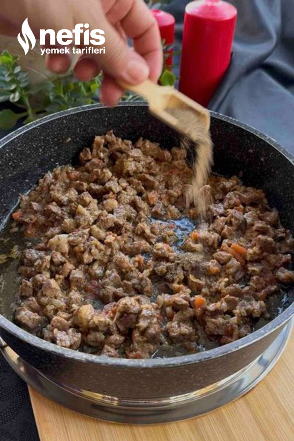 Çok Lezzetli Bir Ana Yemek / Patlıcanlı Perde Pilavı - Nefis Yemek ...