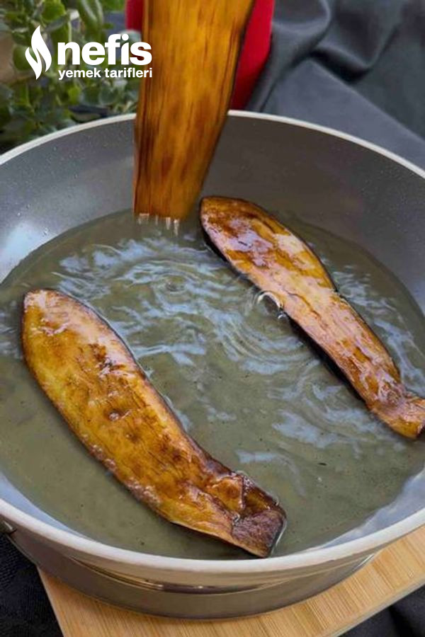 Çok Lezzetli Bir Ana Yemek / Patlıcanlı Perde Pilavı - Nefis Yemek ...