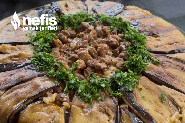 Çok Lezzetli Bir Ana Yemek / Patlıcanlı Perde Pilavı - Nefis Yemek ...